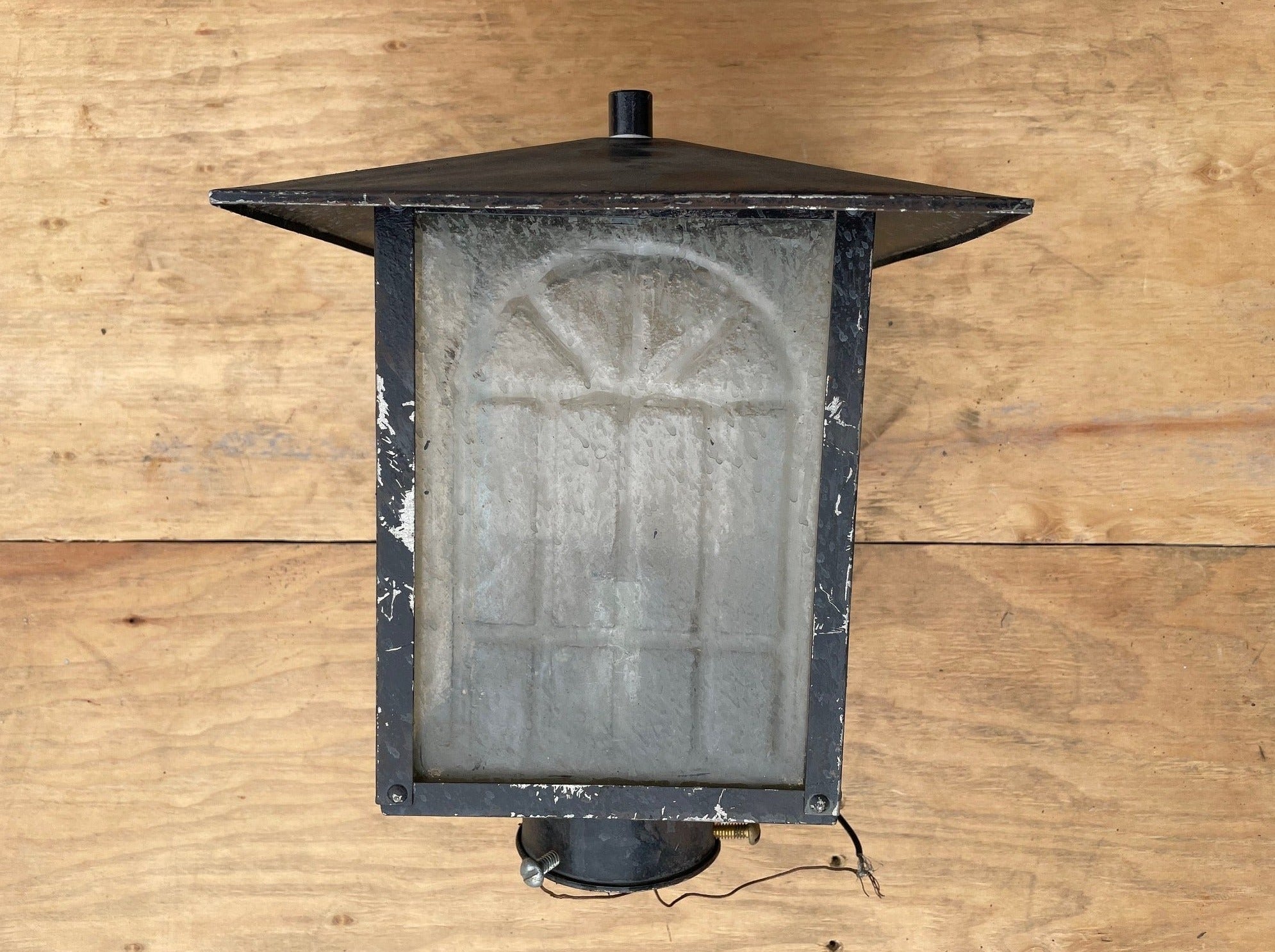 TH689 – PRACTICALS LIGHTING