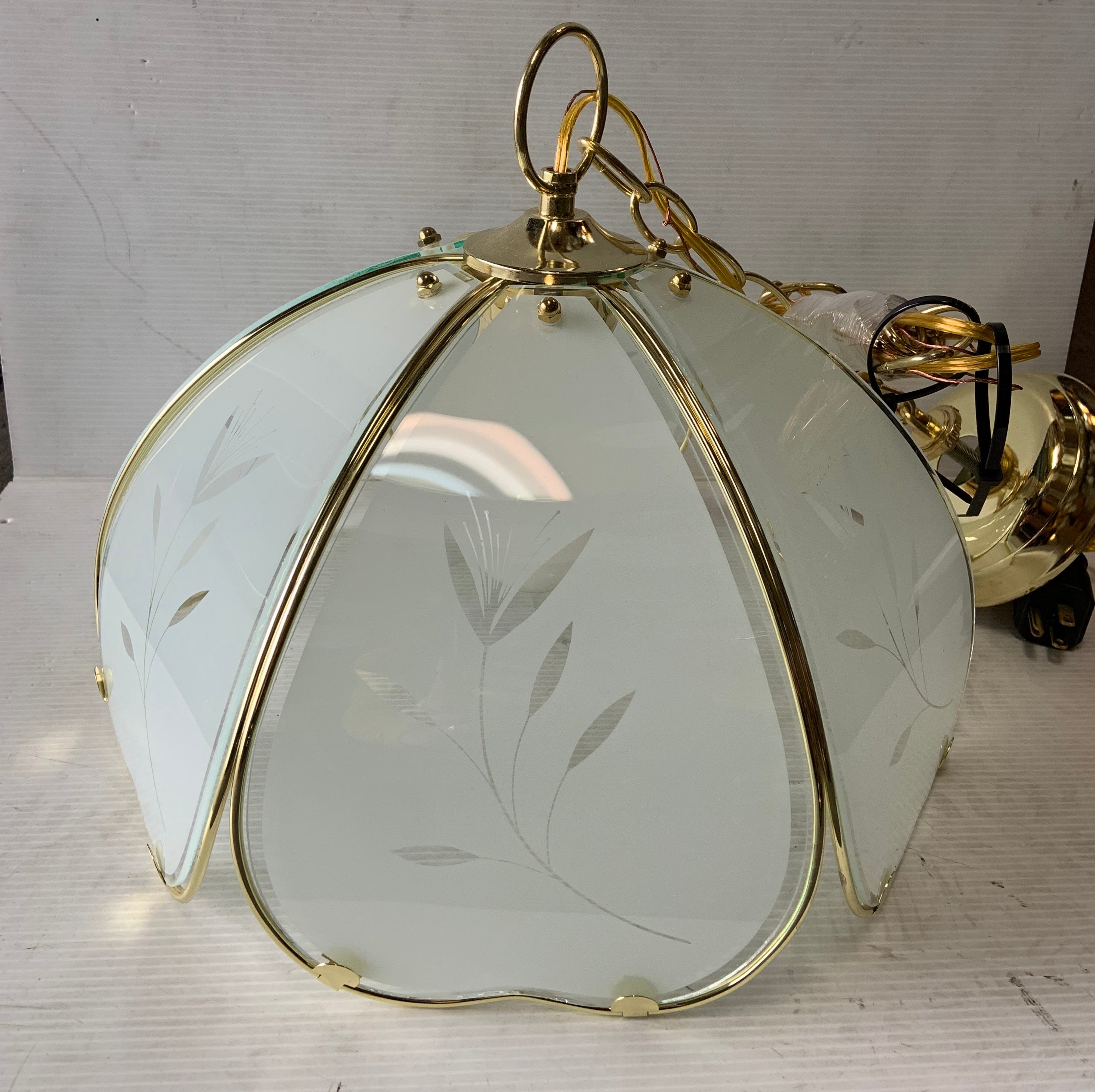 TH758 – PRACTICALS LIGHTING