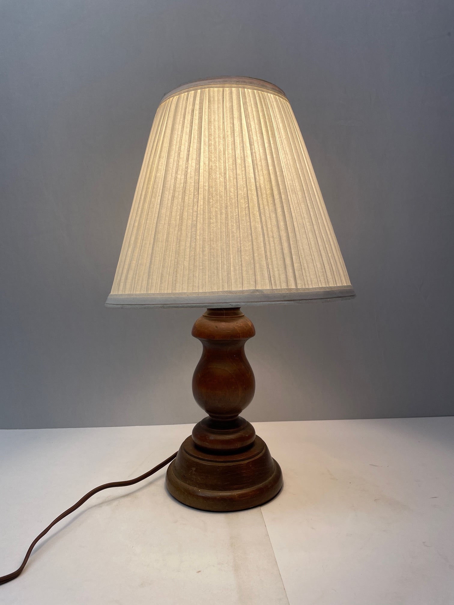 VT569 – PRACTICALS LIGHTING