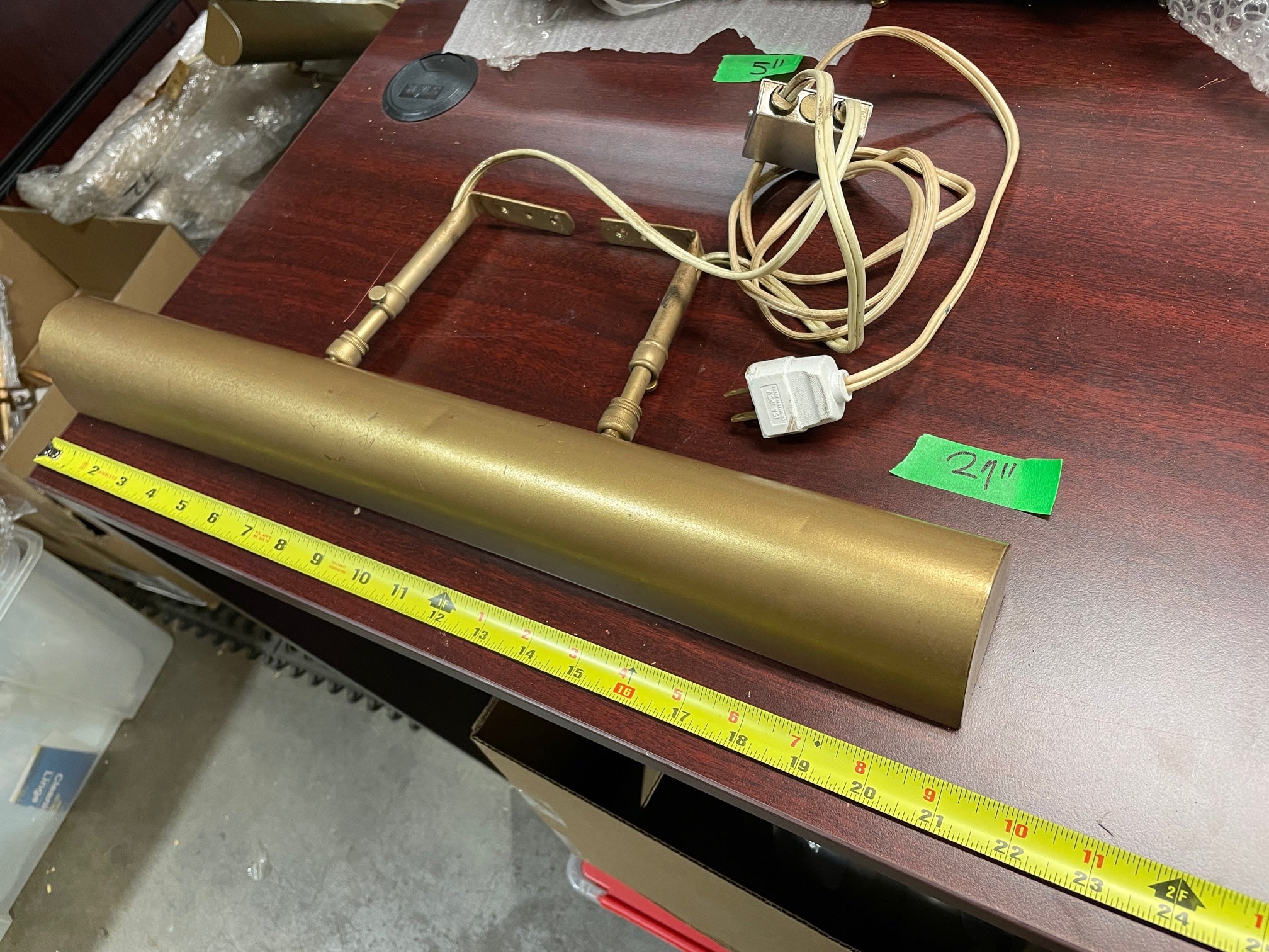 PICT035 – PRACTICALS LIGHTING