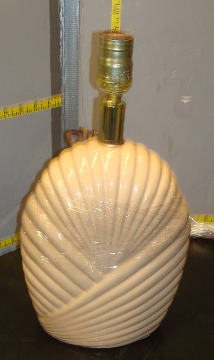 TT985 – PRACTICALS LIGHTING