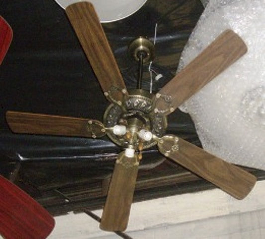 FAN009 – PRACTICALS LIGHTING